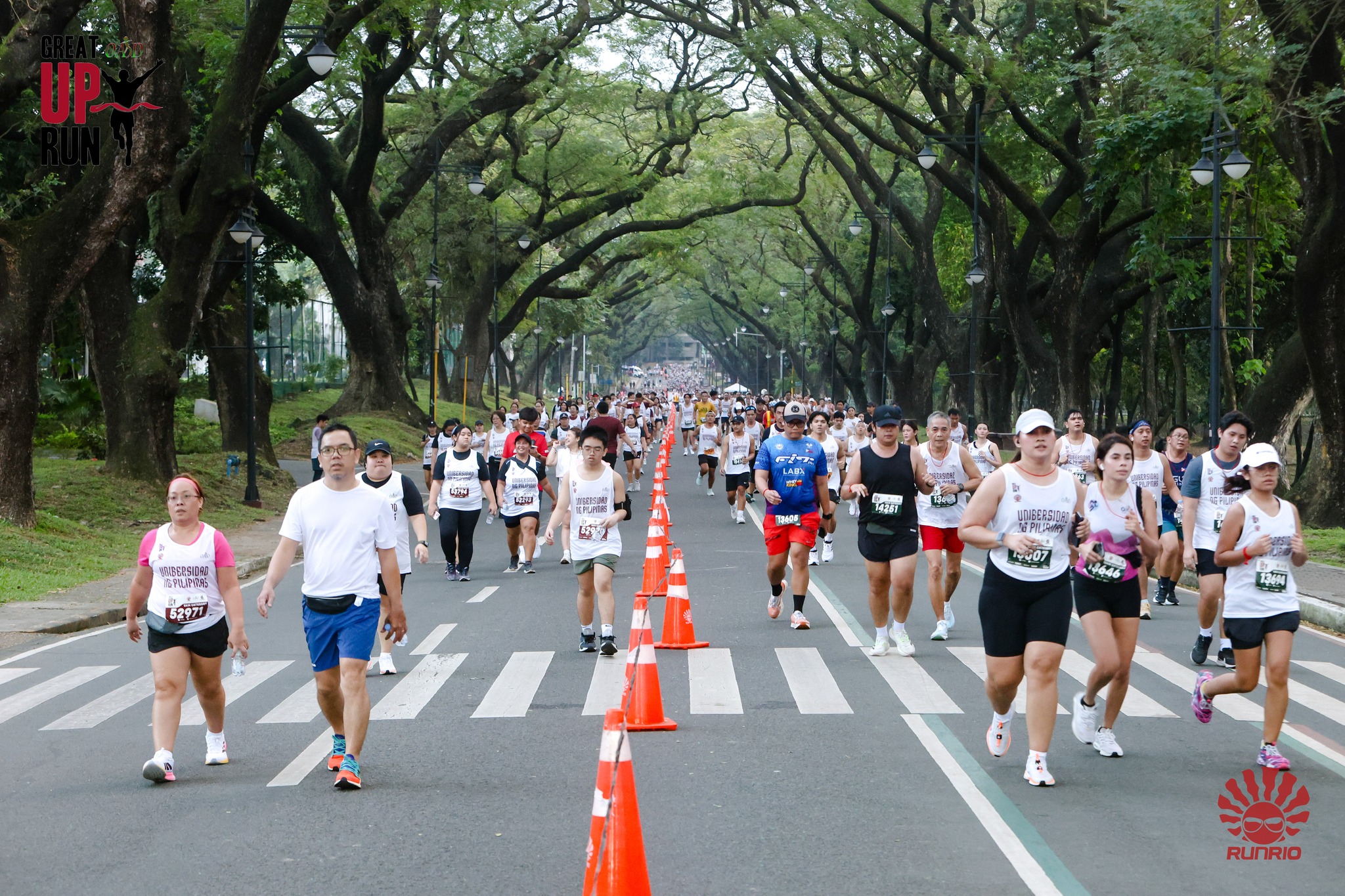 Running in (academic) ovals